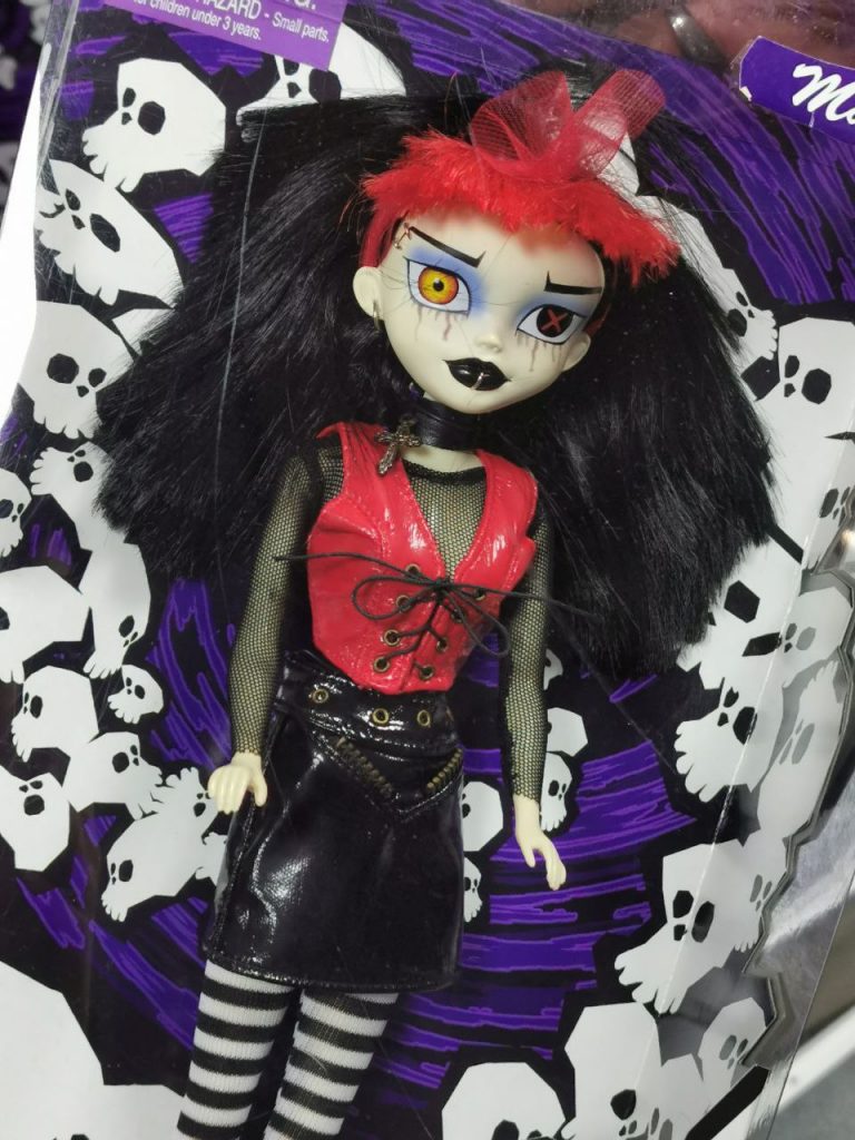 Bleeding Edge Goths Malice - Nyctophilia Gothic Shop Hamburg