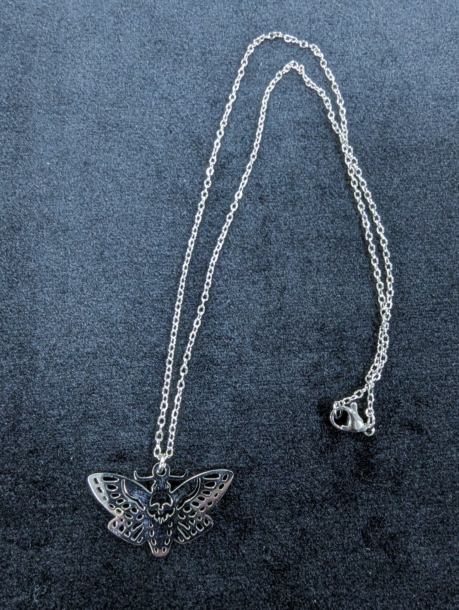 Mystery Creation Kette Moth - Nyctophilia Gothic Shop Hamburg